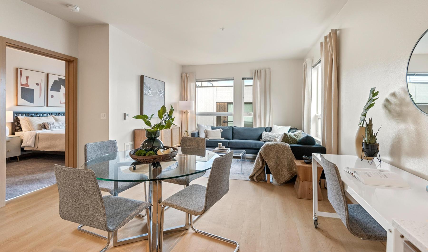 Apartment Complex in Seattle, WA | Slate Apartments